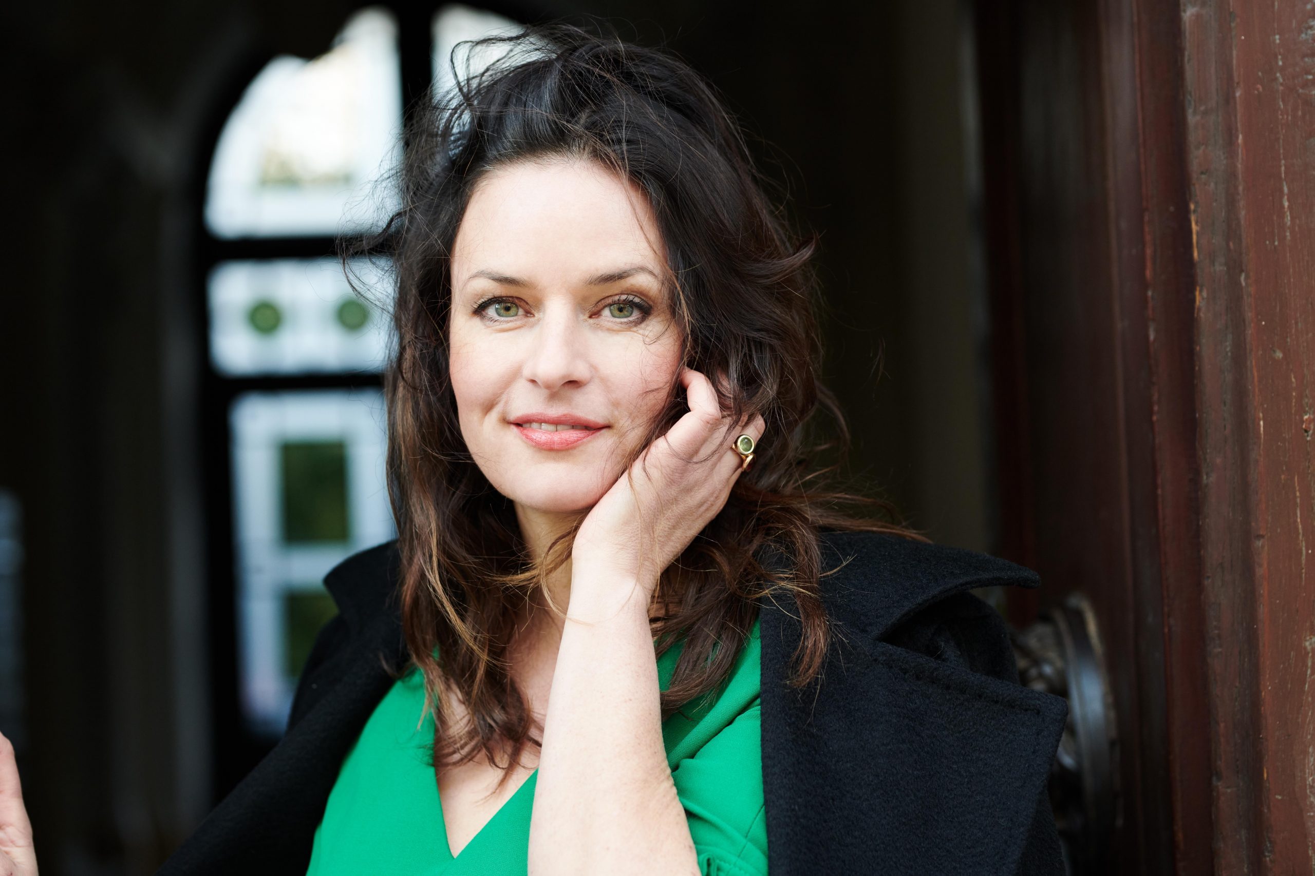 Angela Ascher – Offizielle Homepage von Schauspielerin und Comedian ...